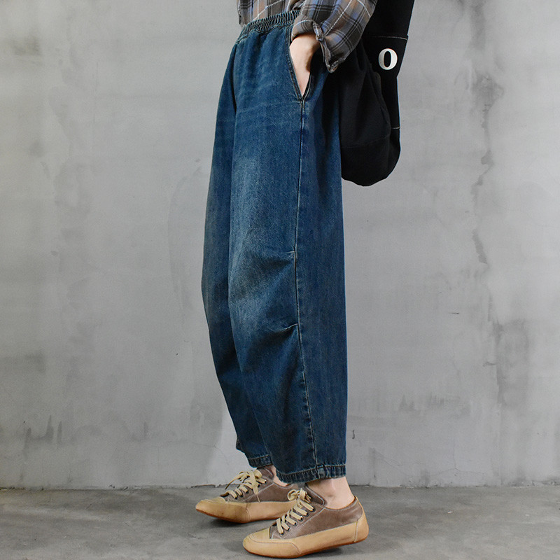 Relax-Fit Plus Size Flare Jeans Elastic Waist Wide Leg Jeans in Blue ...