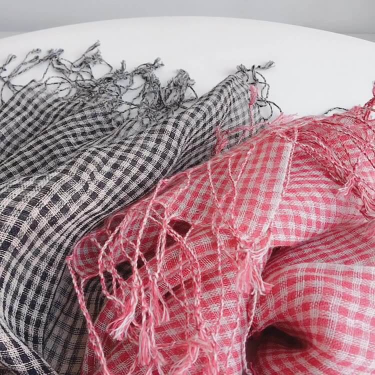 Small Plaid Red Tassel Scarf Black Checkered Linen Shawl in Black Red ...