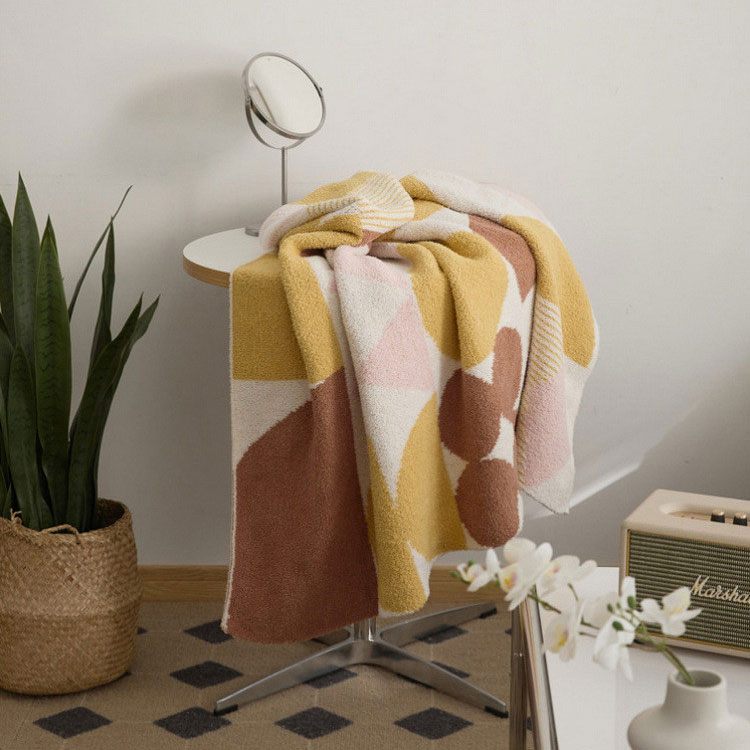 Pastel Colors Soft Warm Blanket Geometrical Pattern Camping Throw in ...