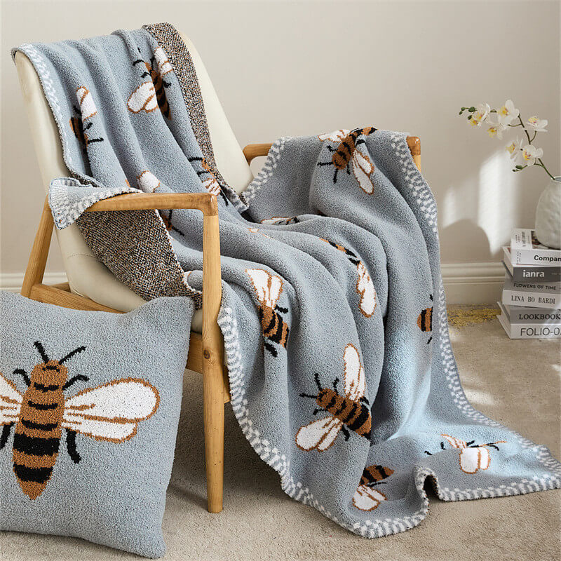 Cute Beef Pattern Blue Blanket Winter Warm Bedding in Azure One Size ...