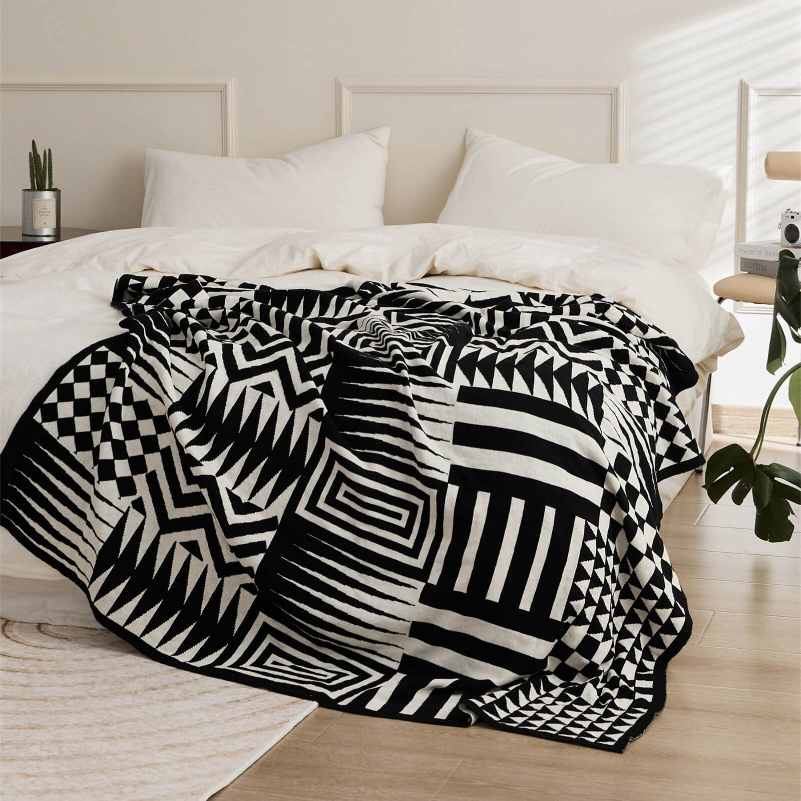 Black and White Geometric Blanket Modern Cotton Blanket in Black One ...